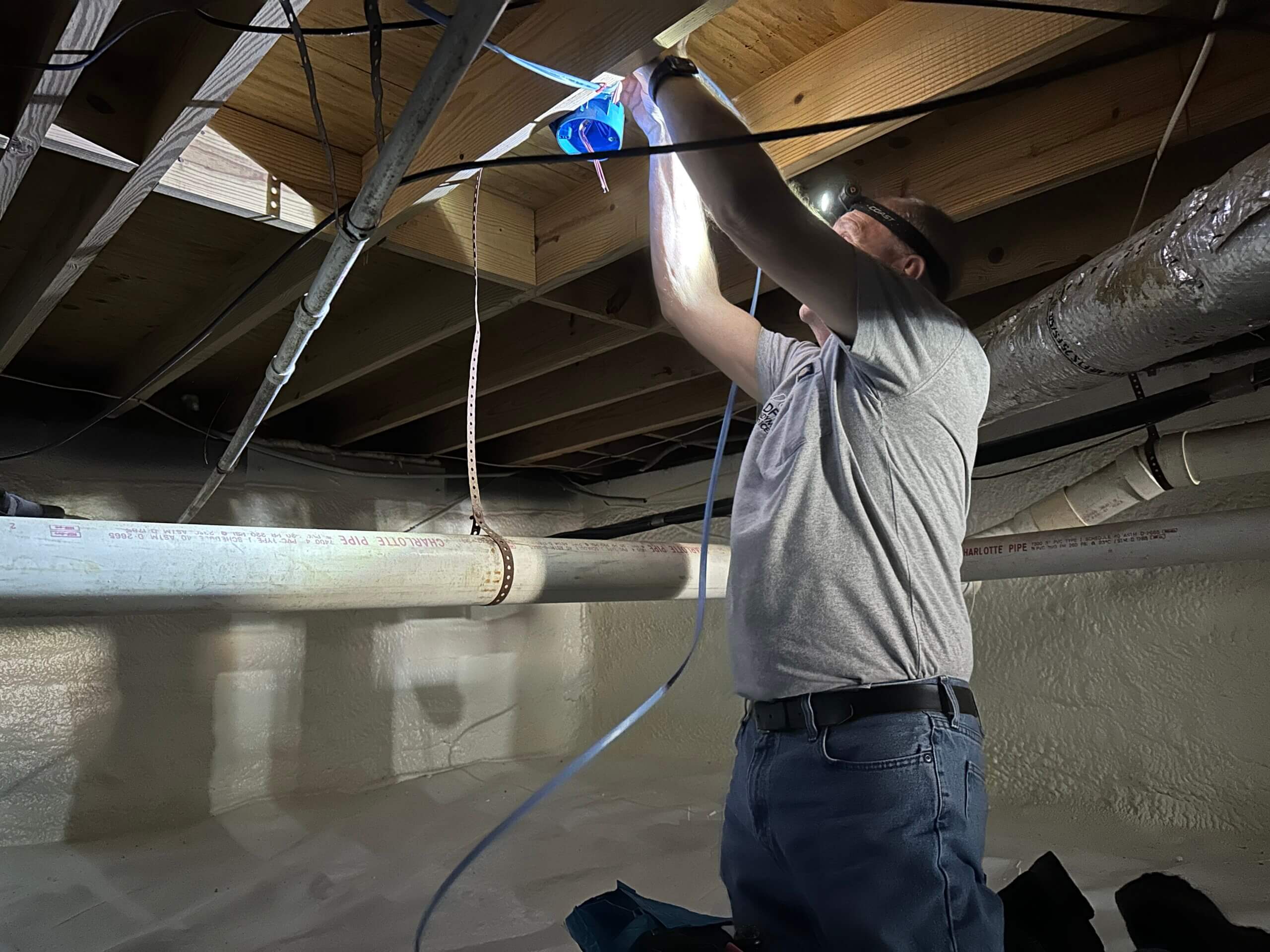 Common Crawl Space Issues Homeowners Should Know